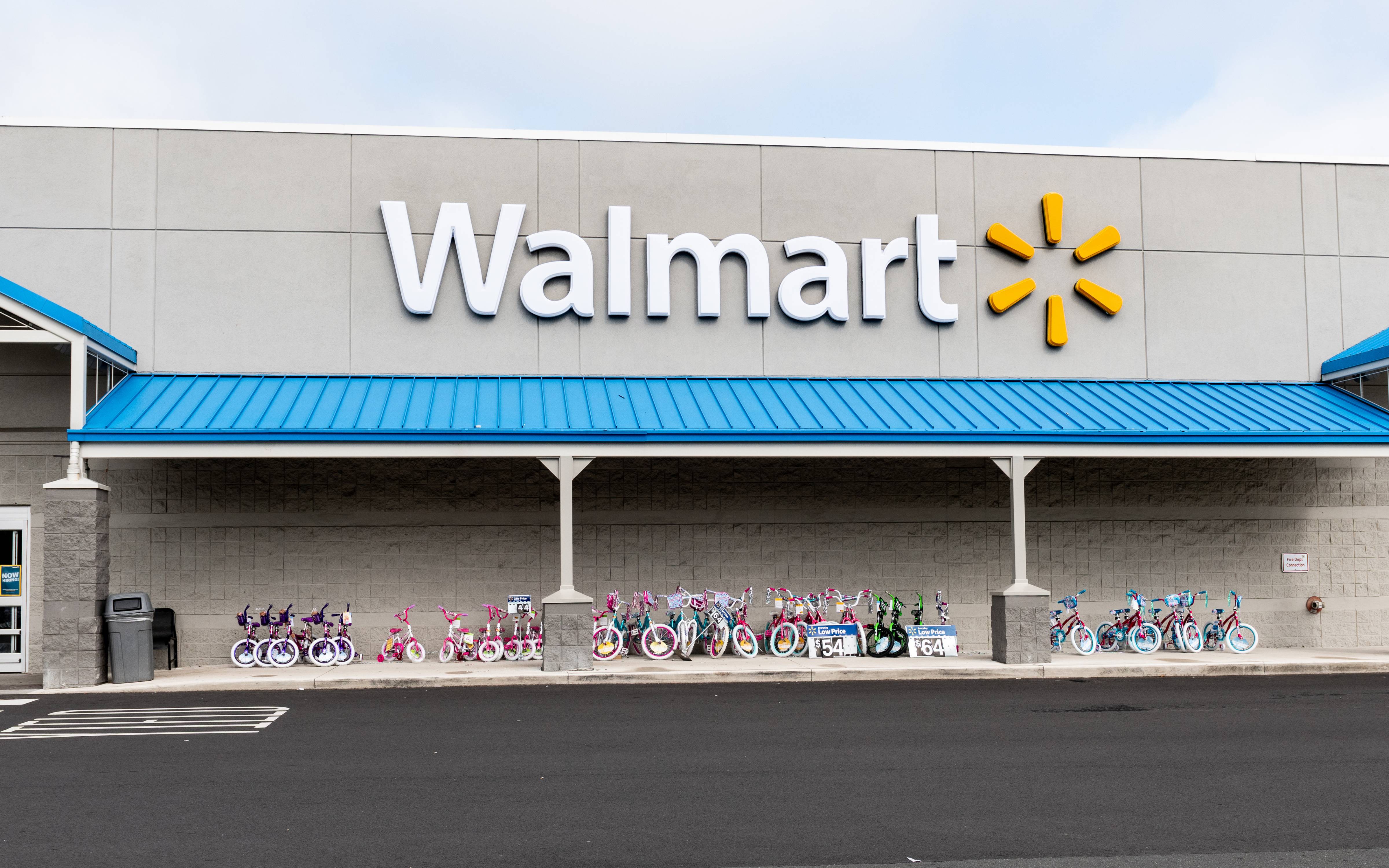 Walmart Raising Age To Buy Tobacco Products - 106.7 WTLC