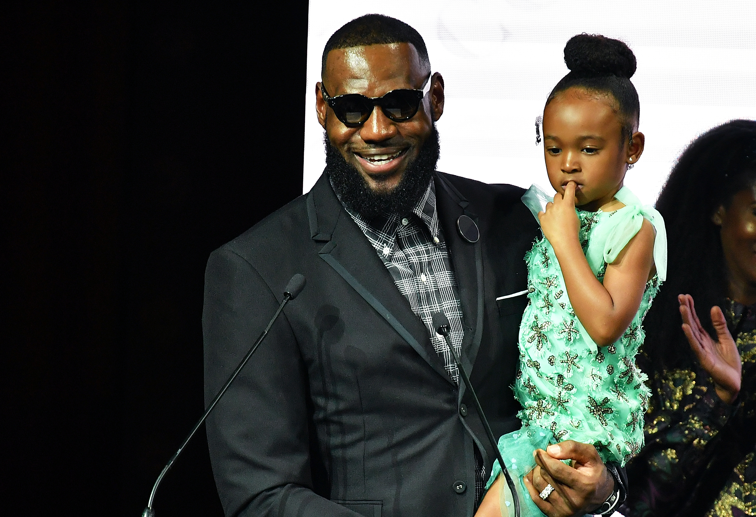LeBron James To Produce Nationwide Graduation Prog