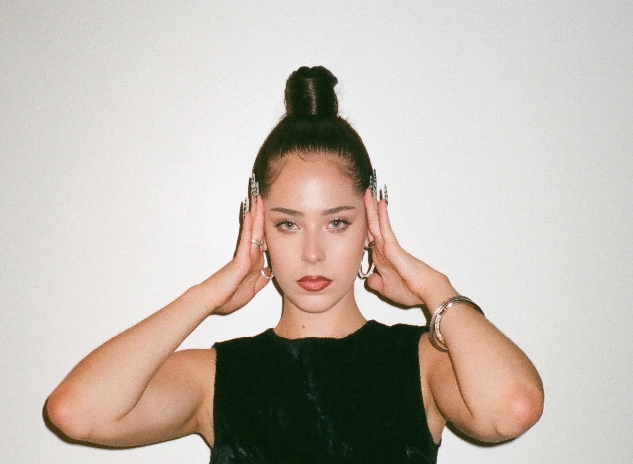 This Rising Indianapolis Singer Is Making a Statement