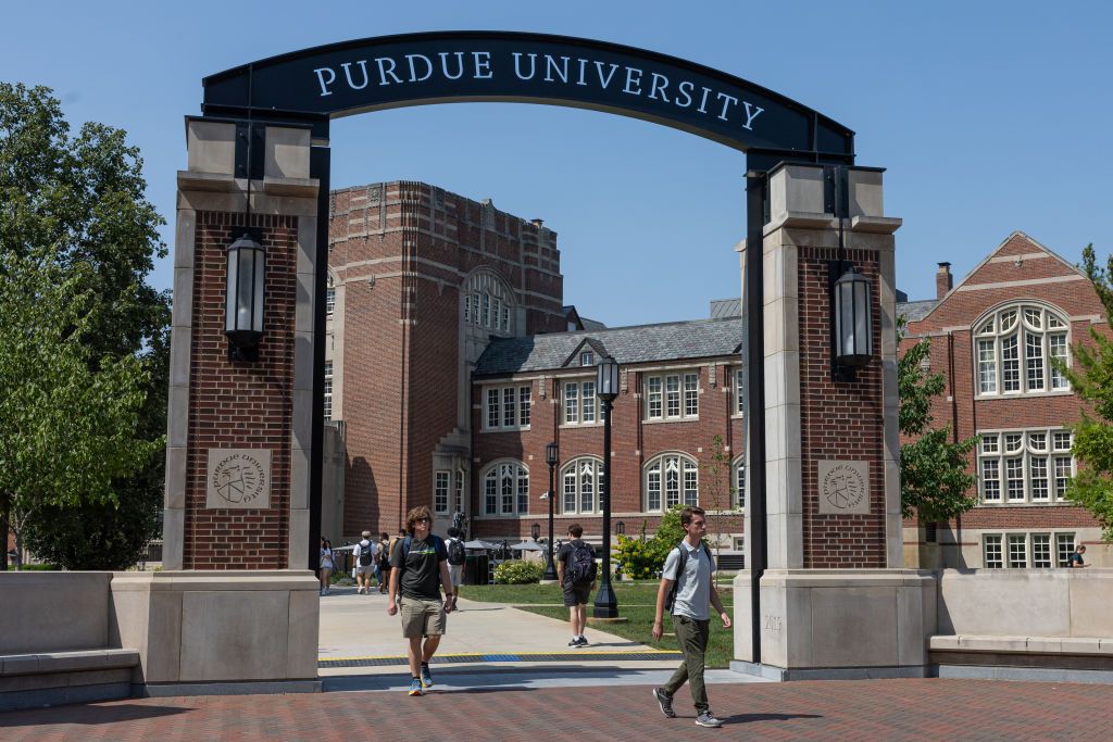 Purdue launches new sports management program