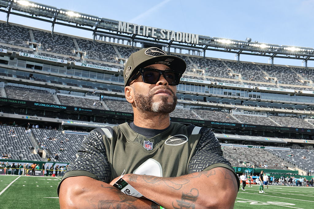 Wait a Minute — Method Man on the NFL Sidelines